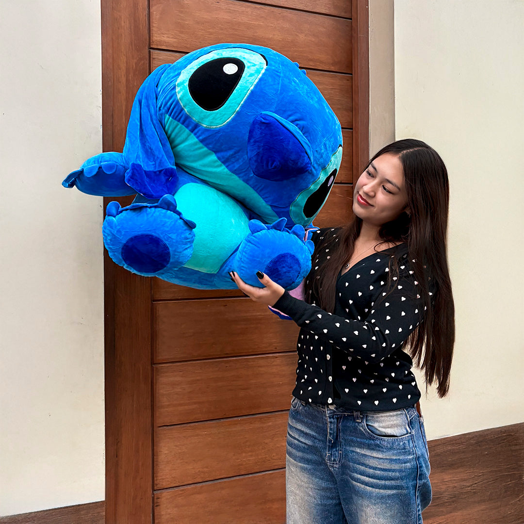 PELUCHE STITCH GRANDE – PERICAS QUEEN CORP S.AC